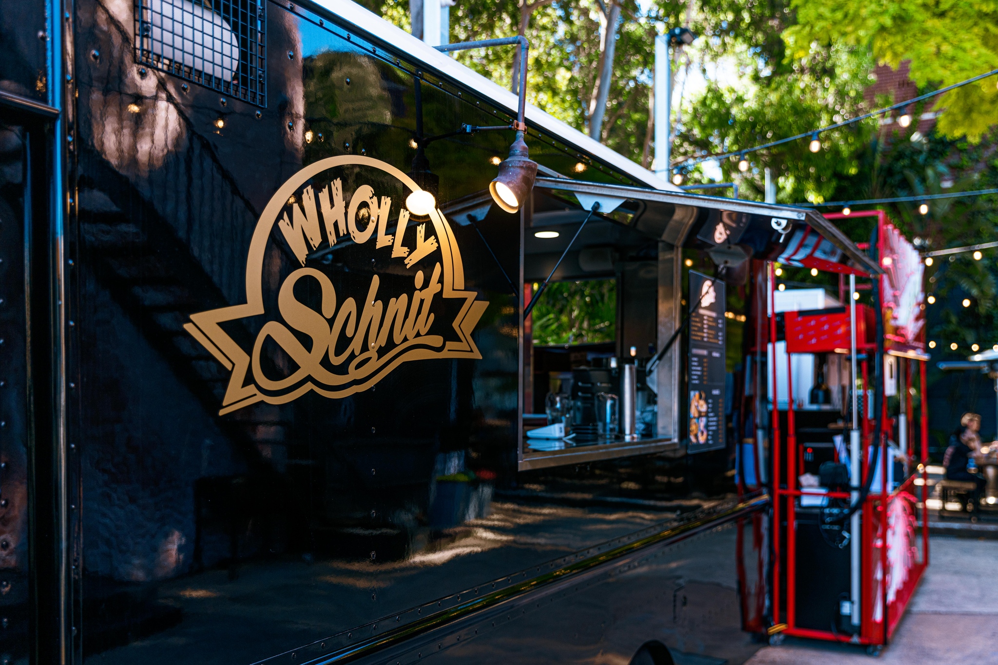 Food Truck Sydney - Wholly Schnit